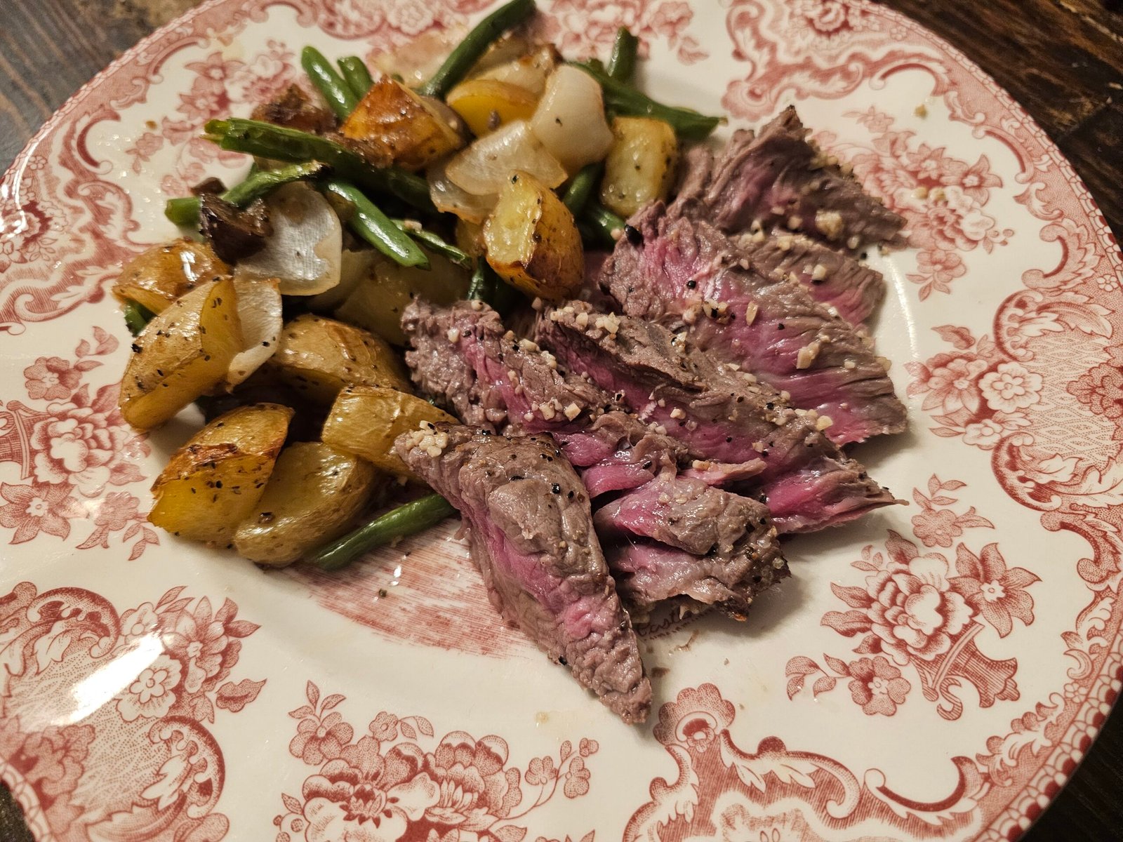 Sheet Pan Butter Garlic Sirloin (Easy One-Pan Steak & Potatoes Dinner ...